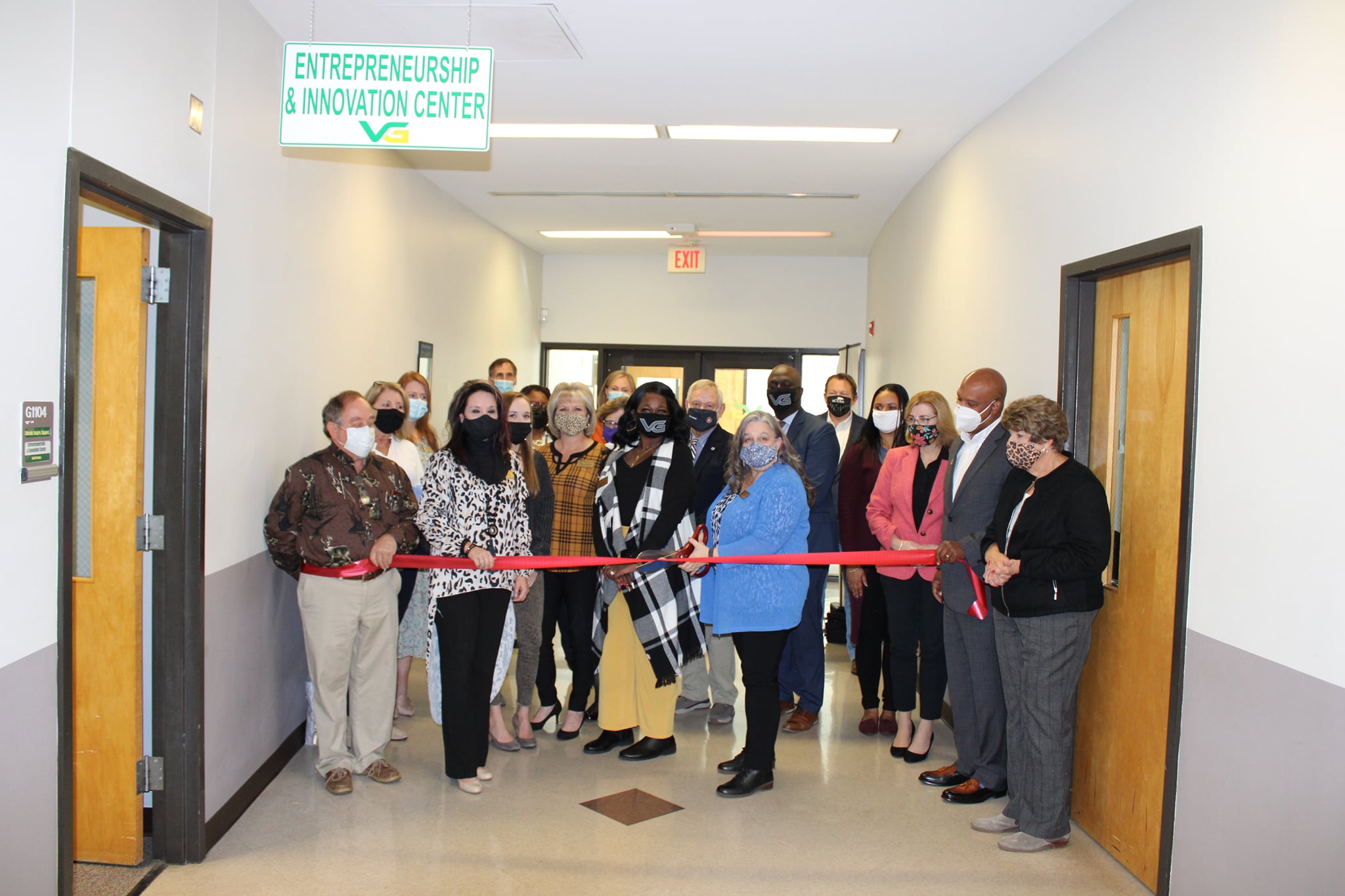 Ribbon Cut on VGCC’s Entrepreneurship & Innovation Center - Vance ...